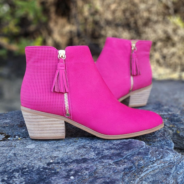 Chrissie Delta - Shoes Unlimited