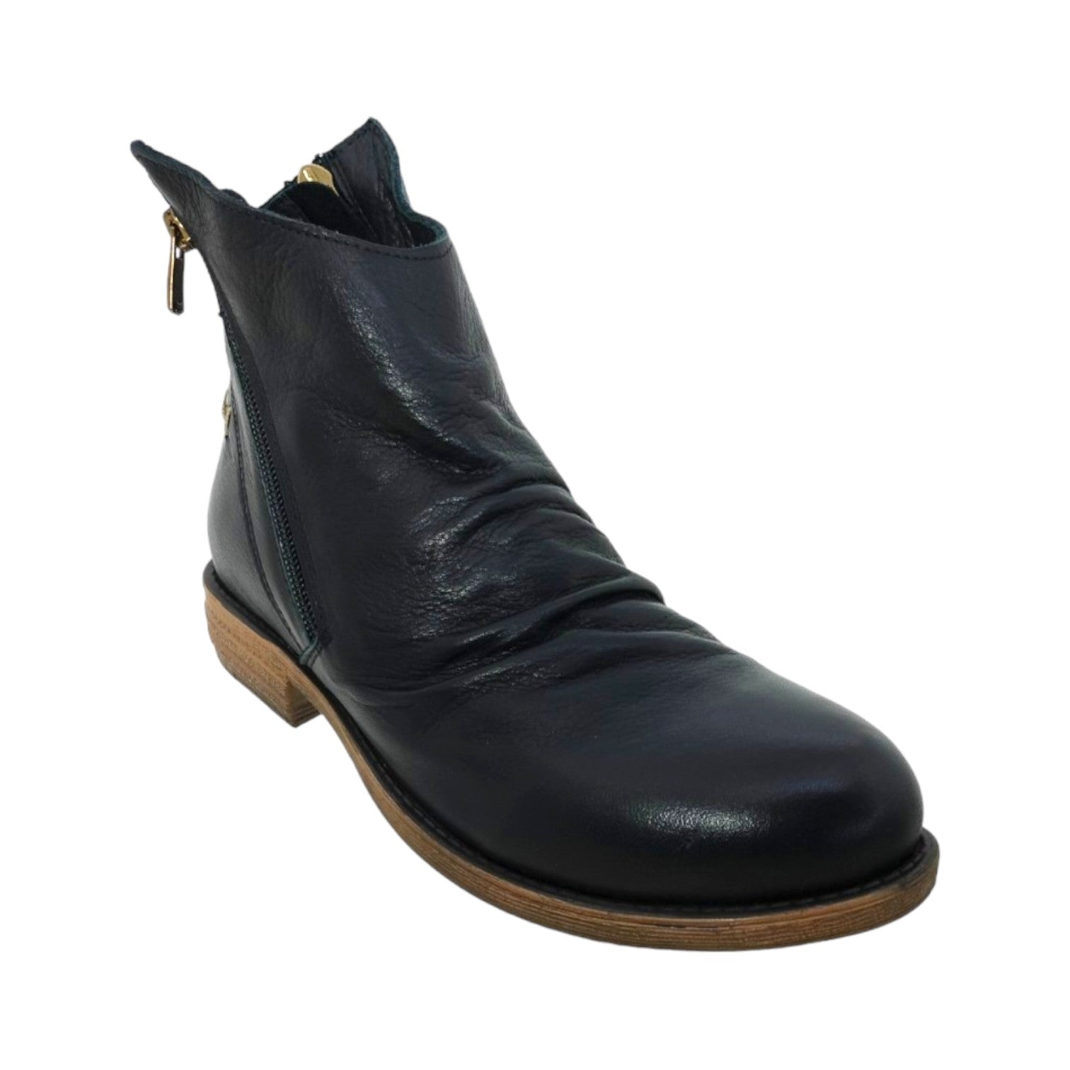 Mago - Shoes Unlimited