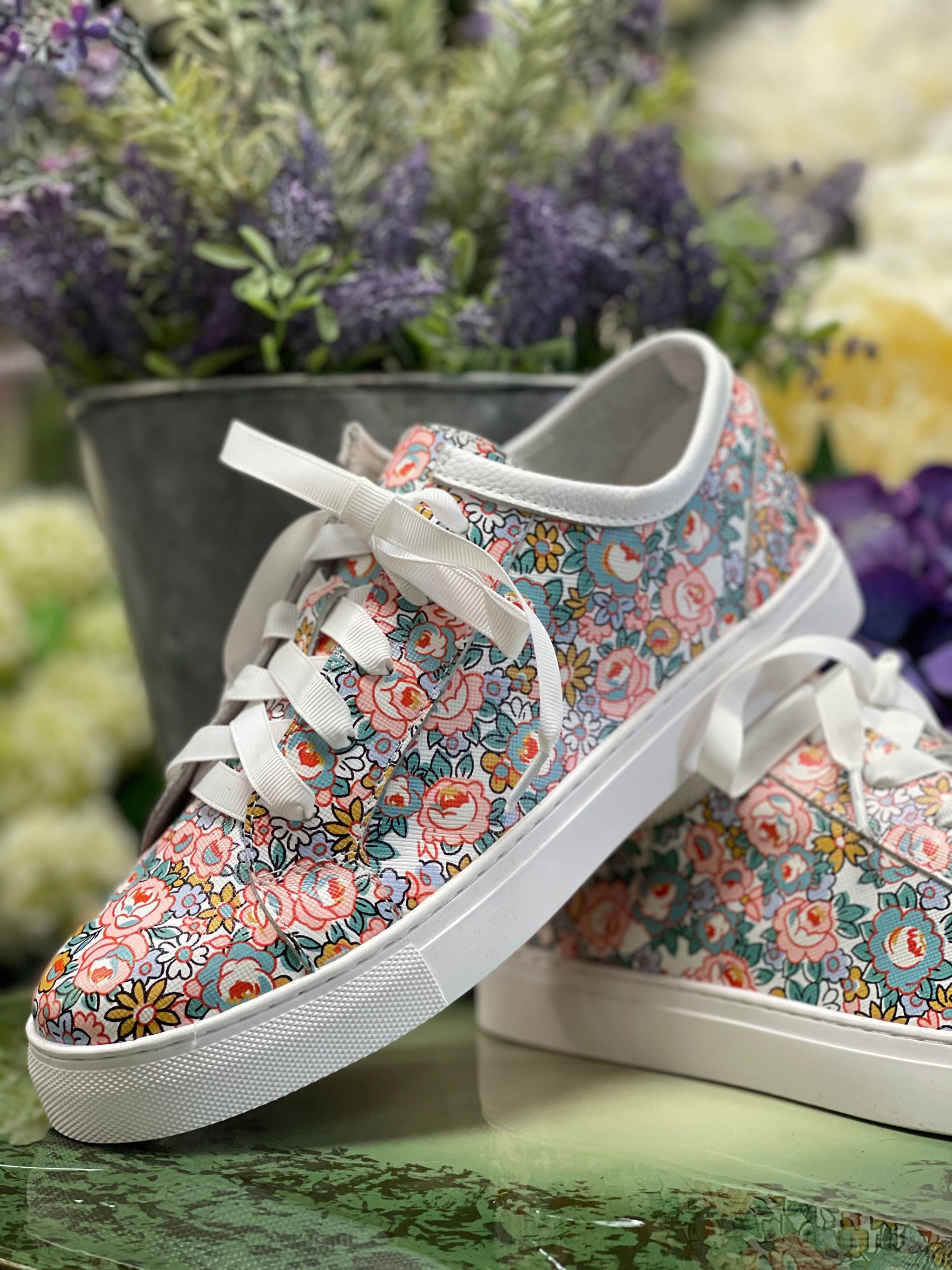$99 Specials - Shoes Unlimited